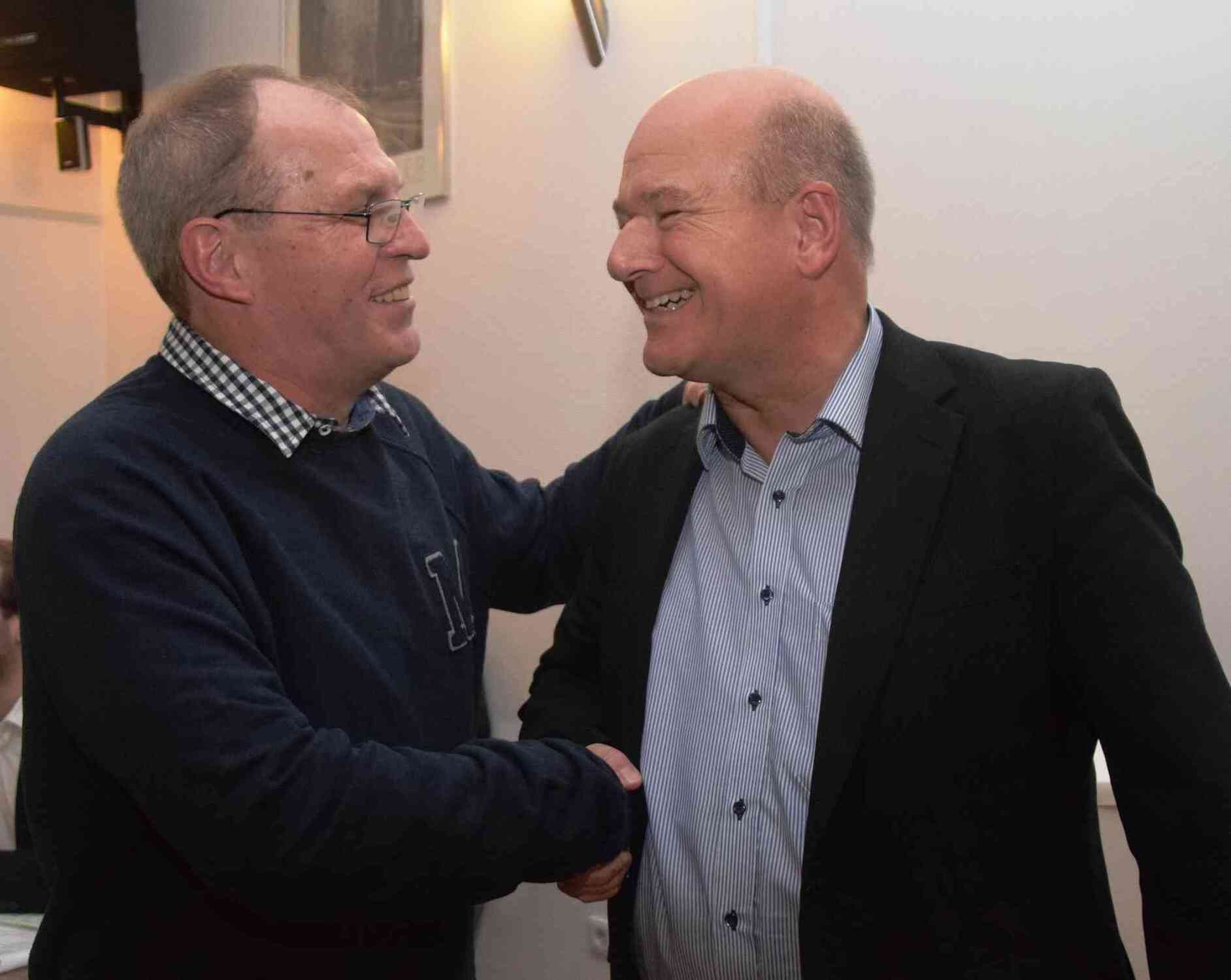 Frank-Peter Ullrich setzt sich in Kampfkandidatur durch - SPD Düren